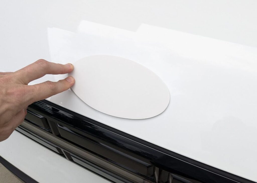 Plastic Hyundai oval Plastic Cap/Overlay + custom designed decal ...